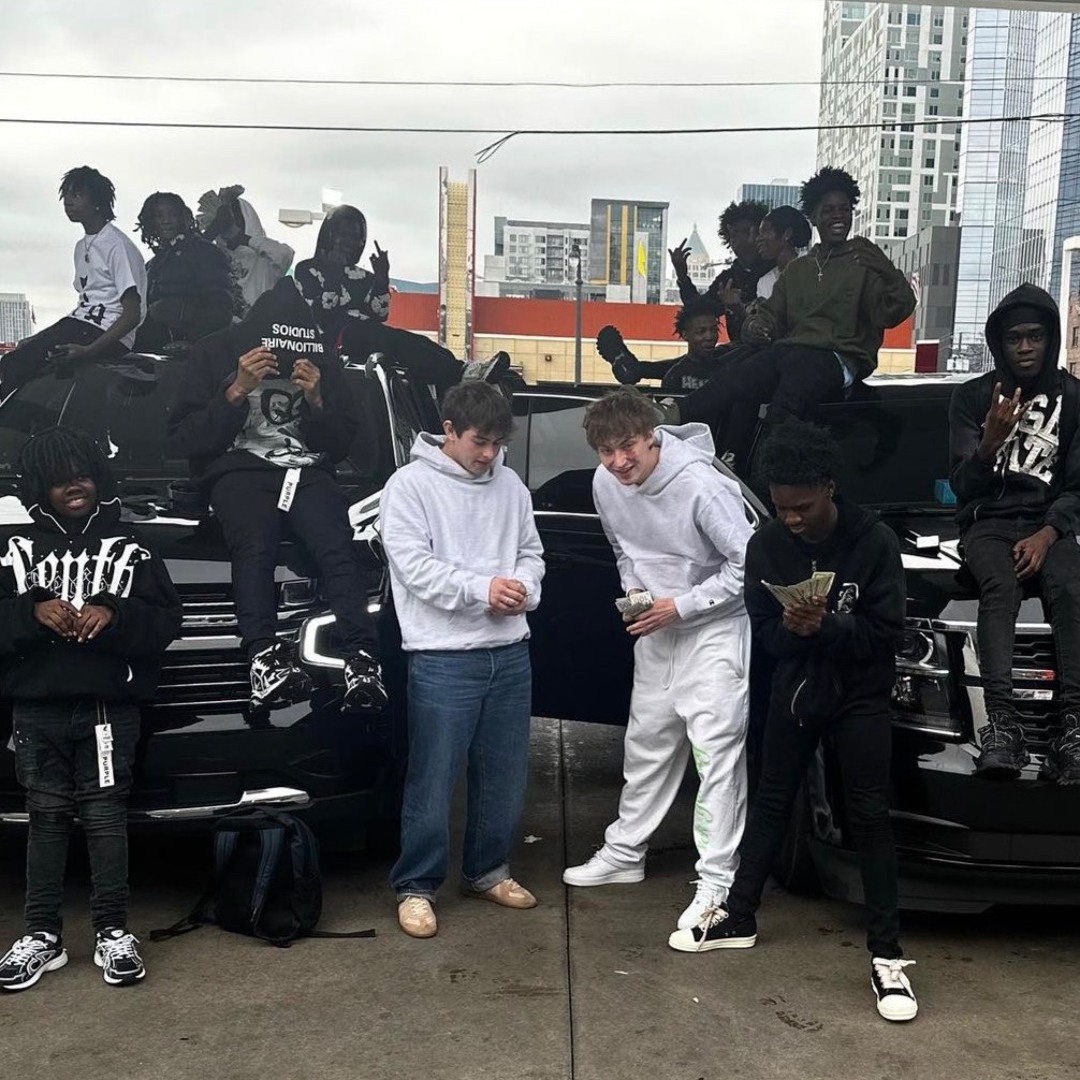 Stream 𝐔𝐍𝐑𝐄𝐋𝐄𝐀𝐒𝐄𝐃 | Listen to ian playlist online for free on SoundCloud