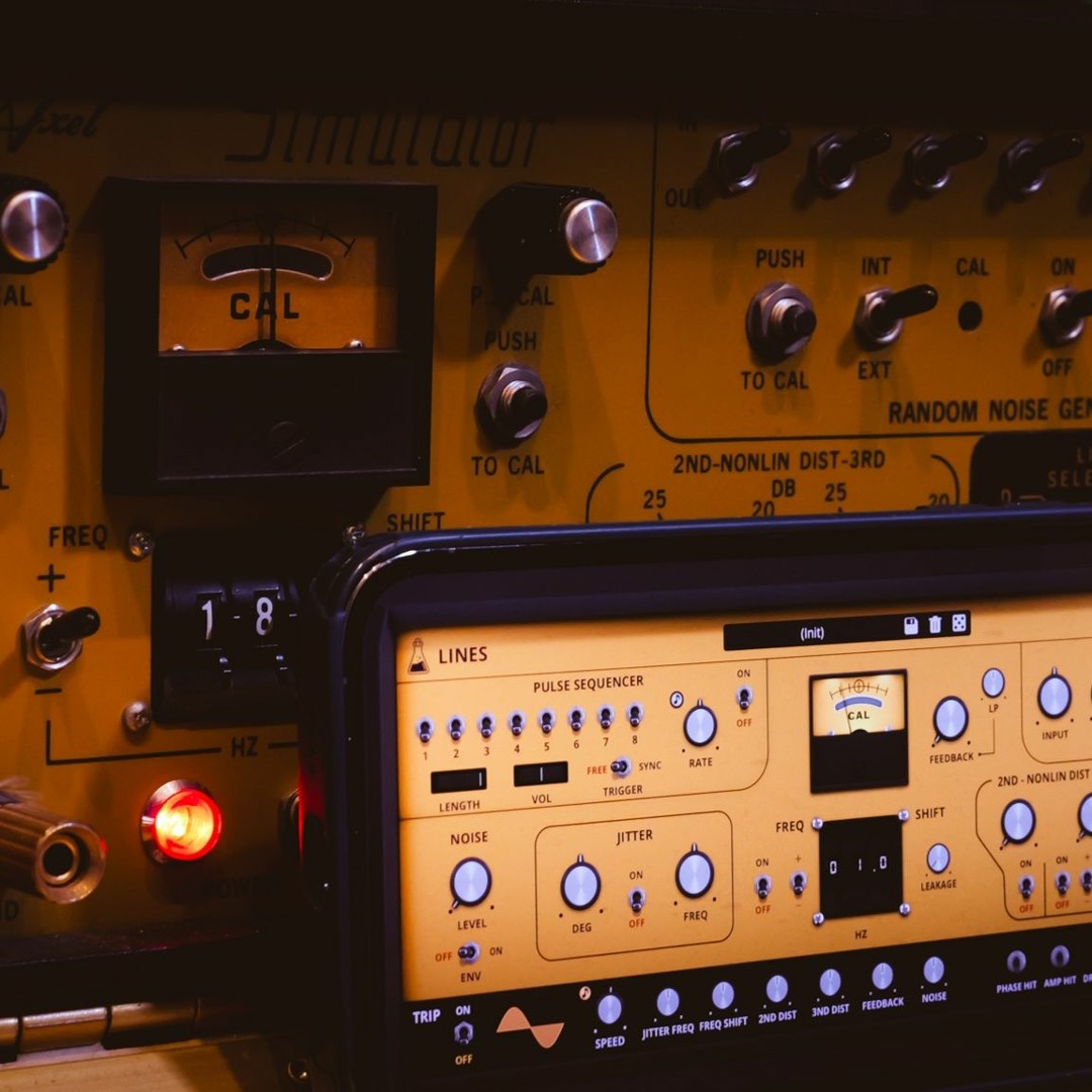 Stream Lines - Piano by AudioThing | Listen online for free on SoundCloud