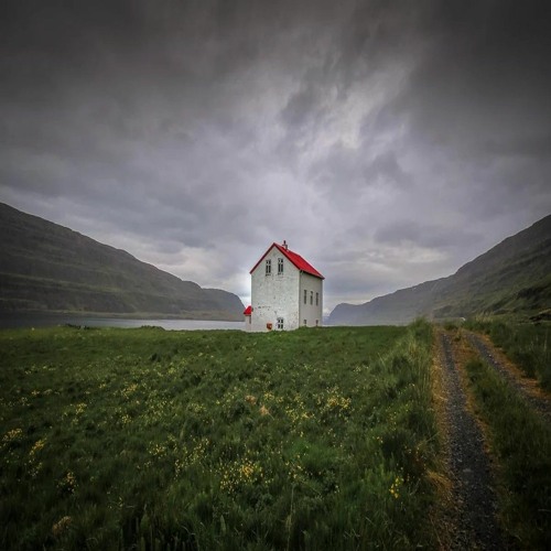 Stream The Best Villa Rentals for the Best Vacation in Iceland by Saint ...