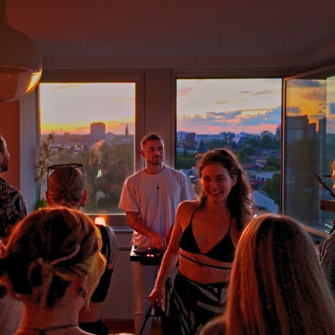 Stream Funky Jazz House Mix - Sunset Apartment Party I Carlito by ...