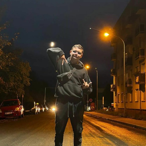 Stream SkÉrO Ft.Artee by $NYG€R | Listen online for free on SoundCloud