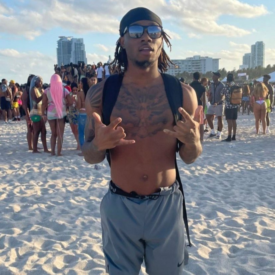 Stream Kj2ugly + Marrgielaa + Wildkarduno - KjGielaUno (prod ...
