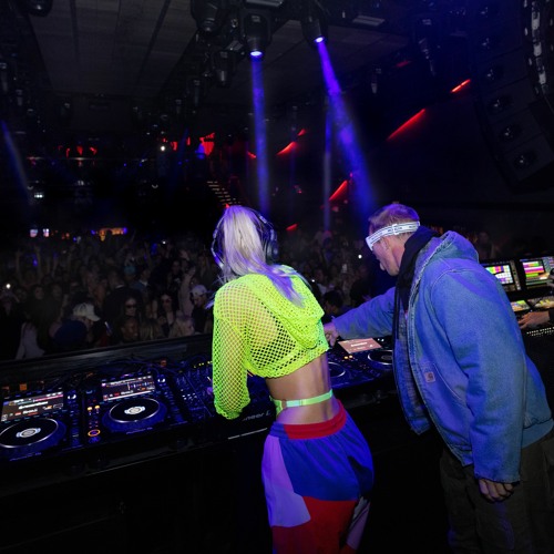 Stream PYRO TIGER - DIPLO opening set - Nebula New York by Pyro Tiger ...