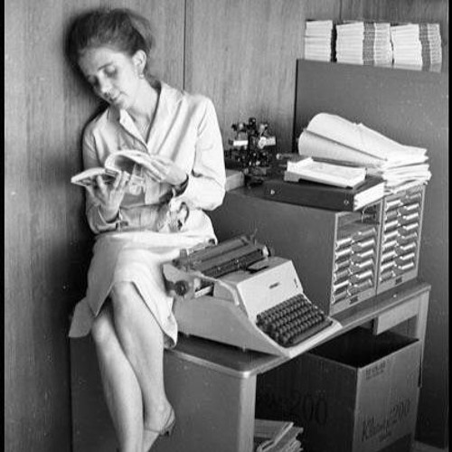 Stream Fragmento de "El Recado" - Elena Poniatowska from Proyecto de ...