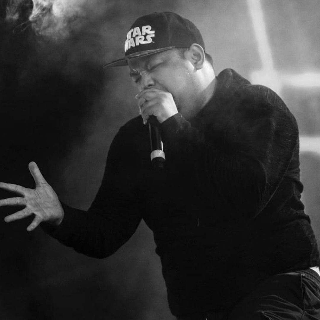 Stream Shin than yar lat kyan chain myr / J me by Zustin Hoffman ...