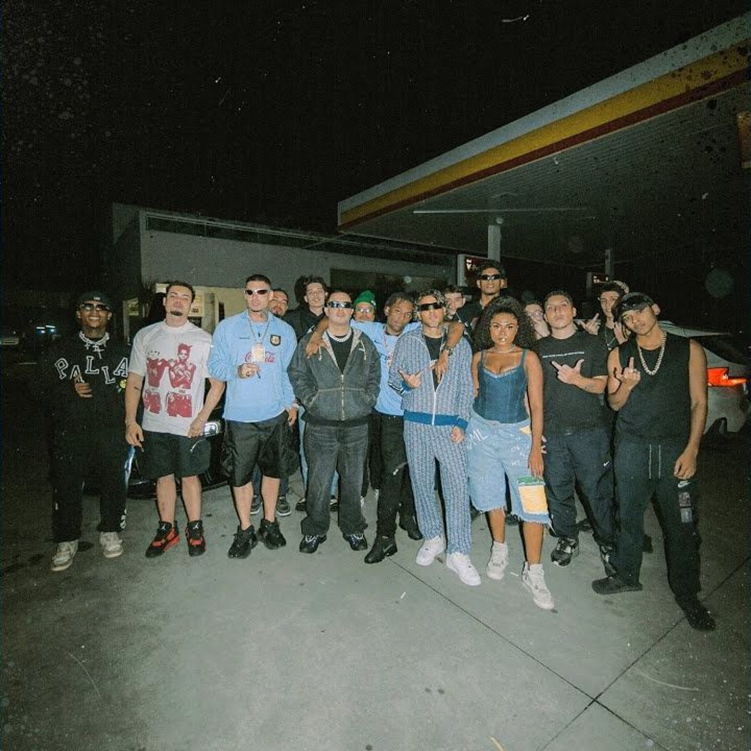 Listen to music albums featuring Sigo Frio - Filipe Ret | Caio Luccas ...