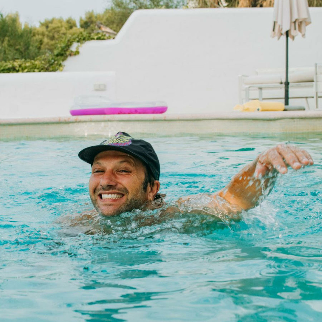 Stream Mix of the Week #513: Luca Averna - Dance Waves Dive by Dream ...