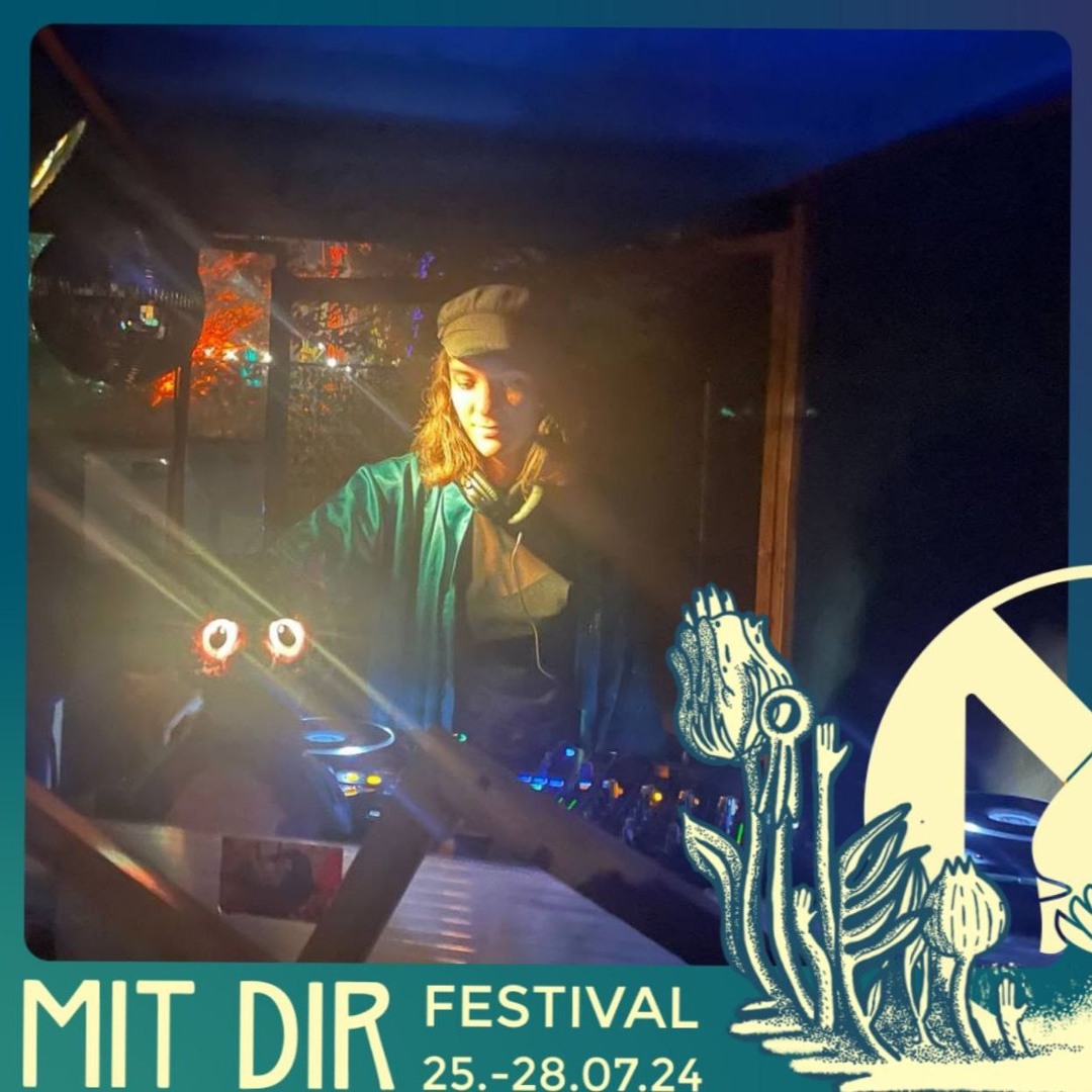 Stream Lamara @ Mit Dir Festival 2024 (Afterhour Rave Rikscha) by ...