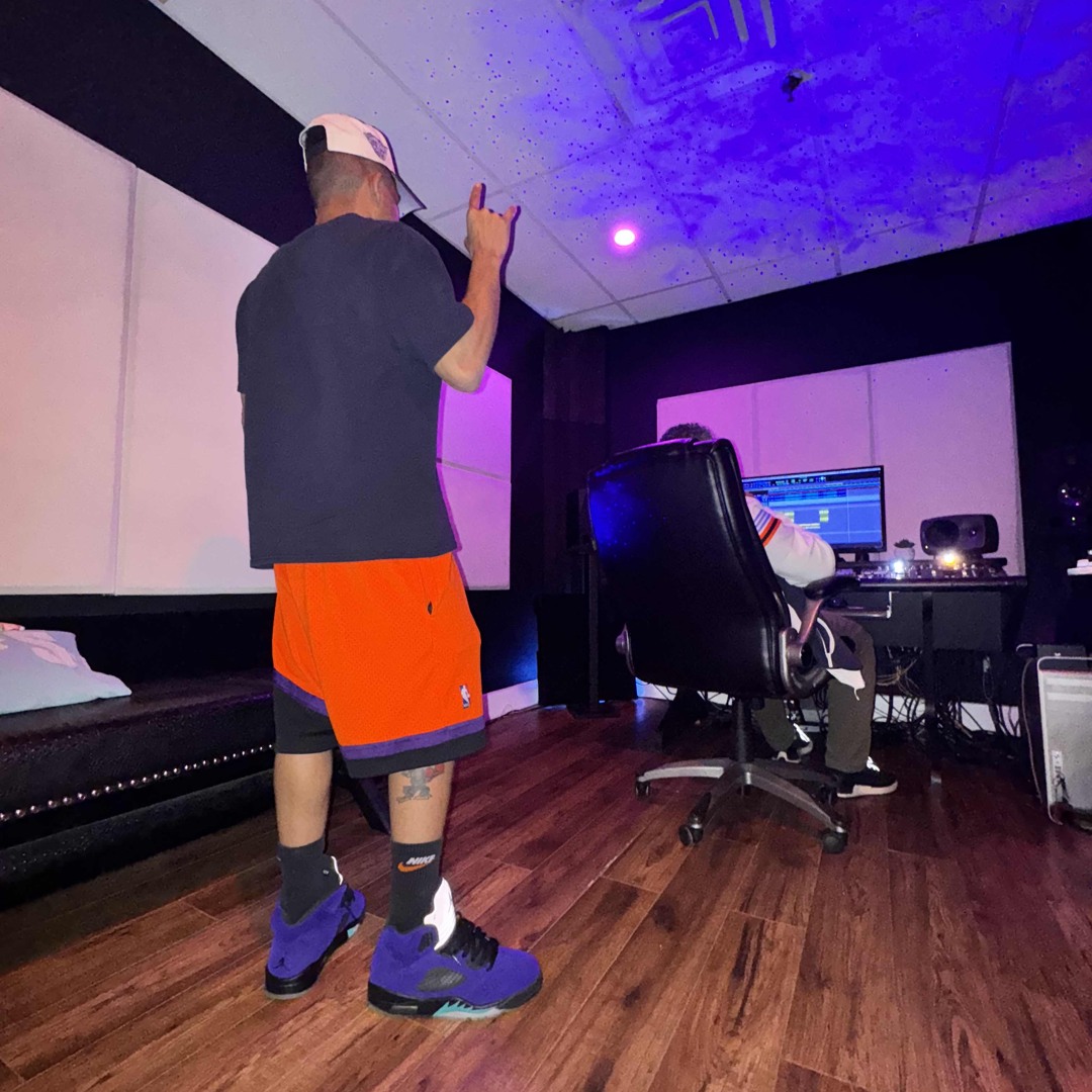 Stream Riot (prod. Slowburnzkrazy 808 Mafia) by XAVIGOTBANDZ | Listen ...