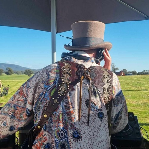 Stream Babylon Bandits on UKI - Sunday Afternoon at Underland 2023 with ...