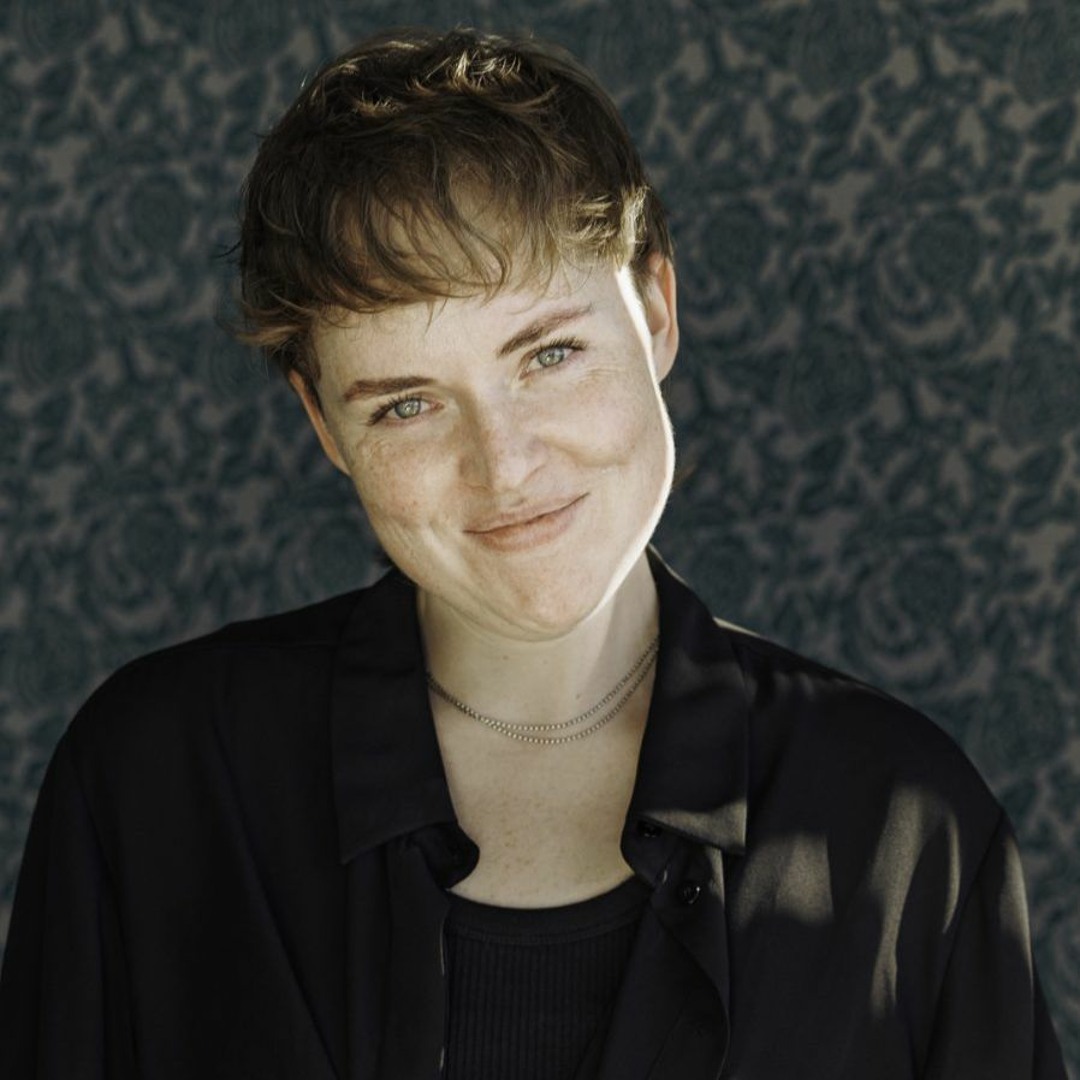 Stream Casting Director Daisy Hicks in Conversation with Monica Sayers ...