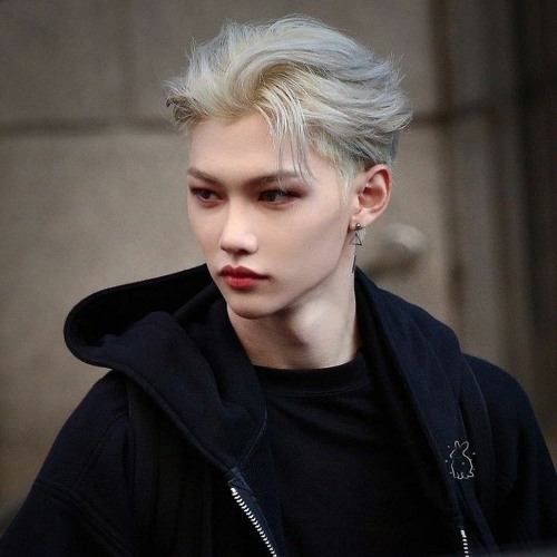 Stream Felix deep voice > S-class, God's menu, Maniac (headphone) by ...