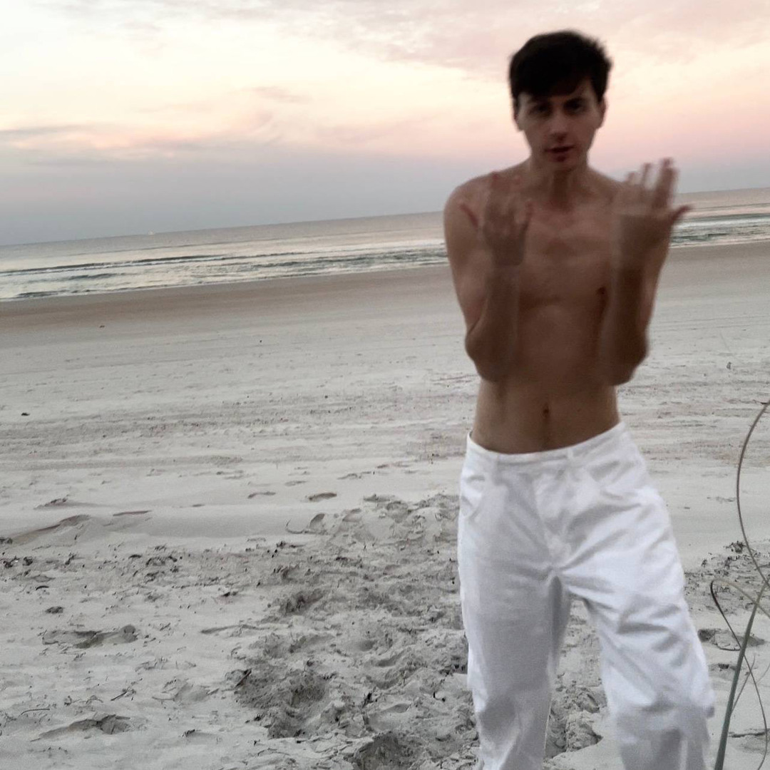 Stream A PLANE FT PEEPO MILO JONES by Nono B | Listen online for free ...