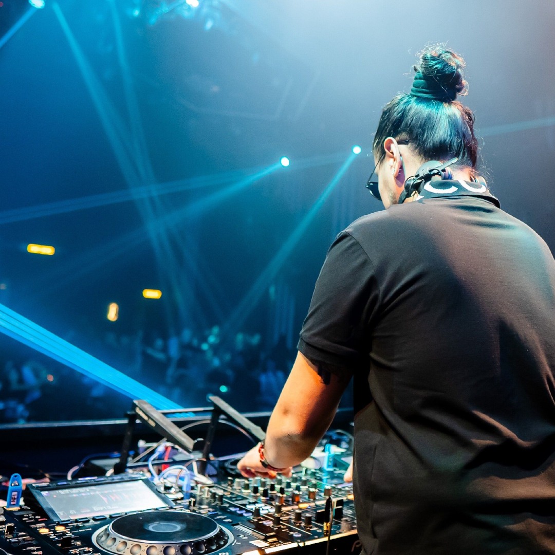 Stream Alka Flow x MC Bilz - Live Set at Sparta Live Bar || Halloween ...