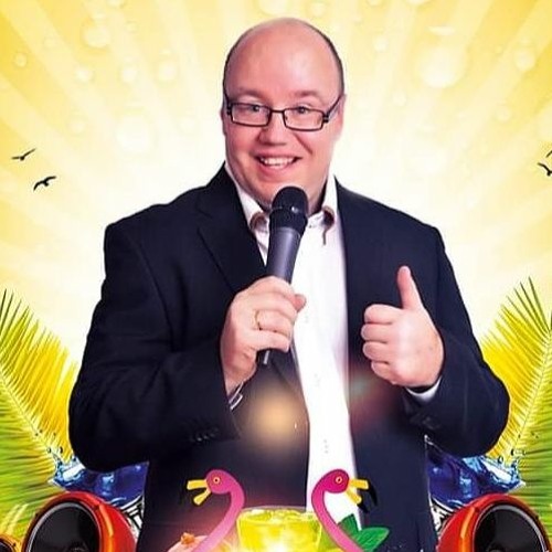 Stream Zanger Bas - Hop Hop Gas Der Op by Zanger Bas (De echte ...