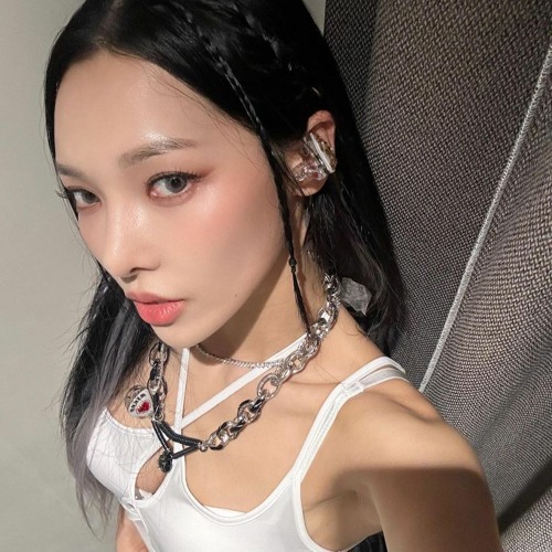 Stream KARD - “Gunshot” Band LIVE Concert by hayoung | Listen online ...