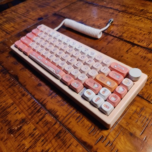 Stream gmk 67 / mmd v3 creamy switches / hello kitty MOA keycaps by ...