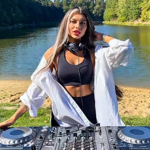 Stream ARMINA - Live @ Czocha Castle, Poland [ Melodic Techno ...