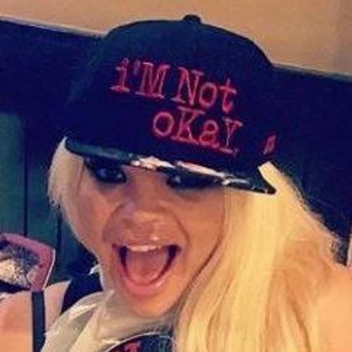 Stream Preppy Girls (Intro) by Crazeeryy | Listen online for free on ...