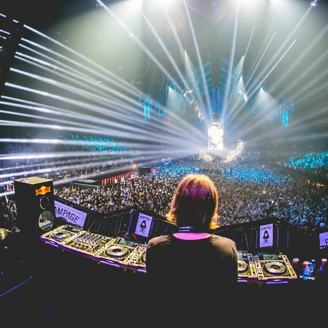 Stream drahy - Sub Focus - Solar System X Sub Focus - Rock it ...