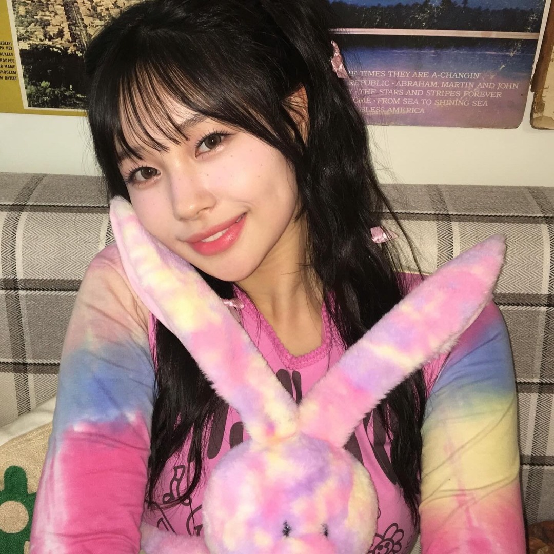 Stream Emsa | Listen to female kpop pluggnb flips playlist online for ...