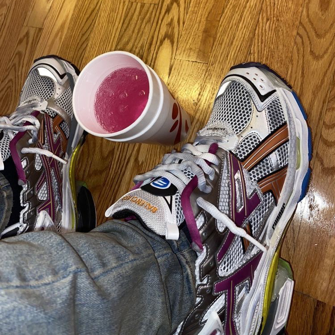 Stream rexv2 & 1ryukk- balenci shoes (15drtt) by @15drtt | Listen ...