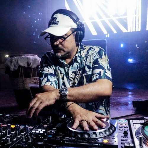 Stream Set Dj Doc 16 Marzo 2024 by DJ - DOC Colombia | Listen online for free on SoundCloud