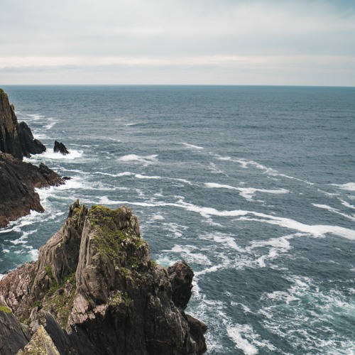 Stream Los - Broke ft. C.Mitch by Los Wrld | Listen online for free on ...