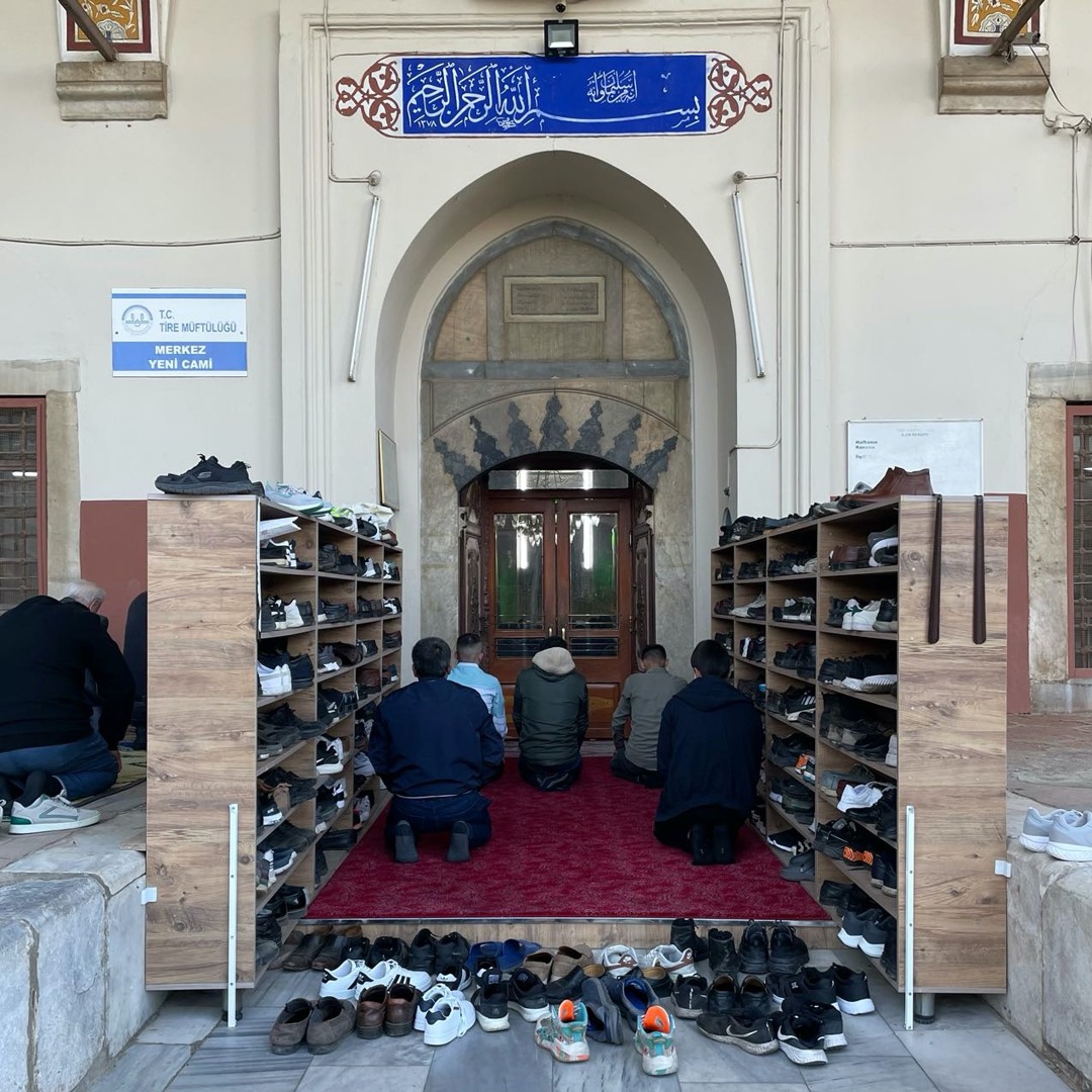Stream Eid al-Fitr Prayer In Yeni Cami - Part 2 by Institute of Sound ...