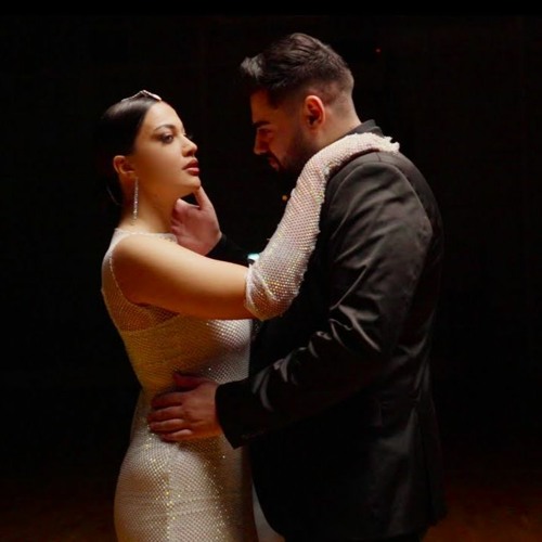 Listen to playlists featuring Iuly Neamtu si Betty Salam - Daca Cerul ...