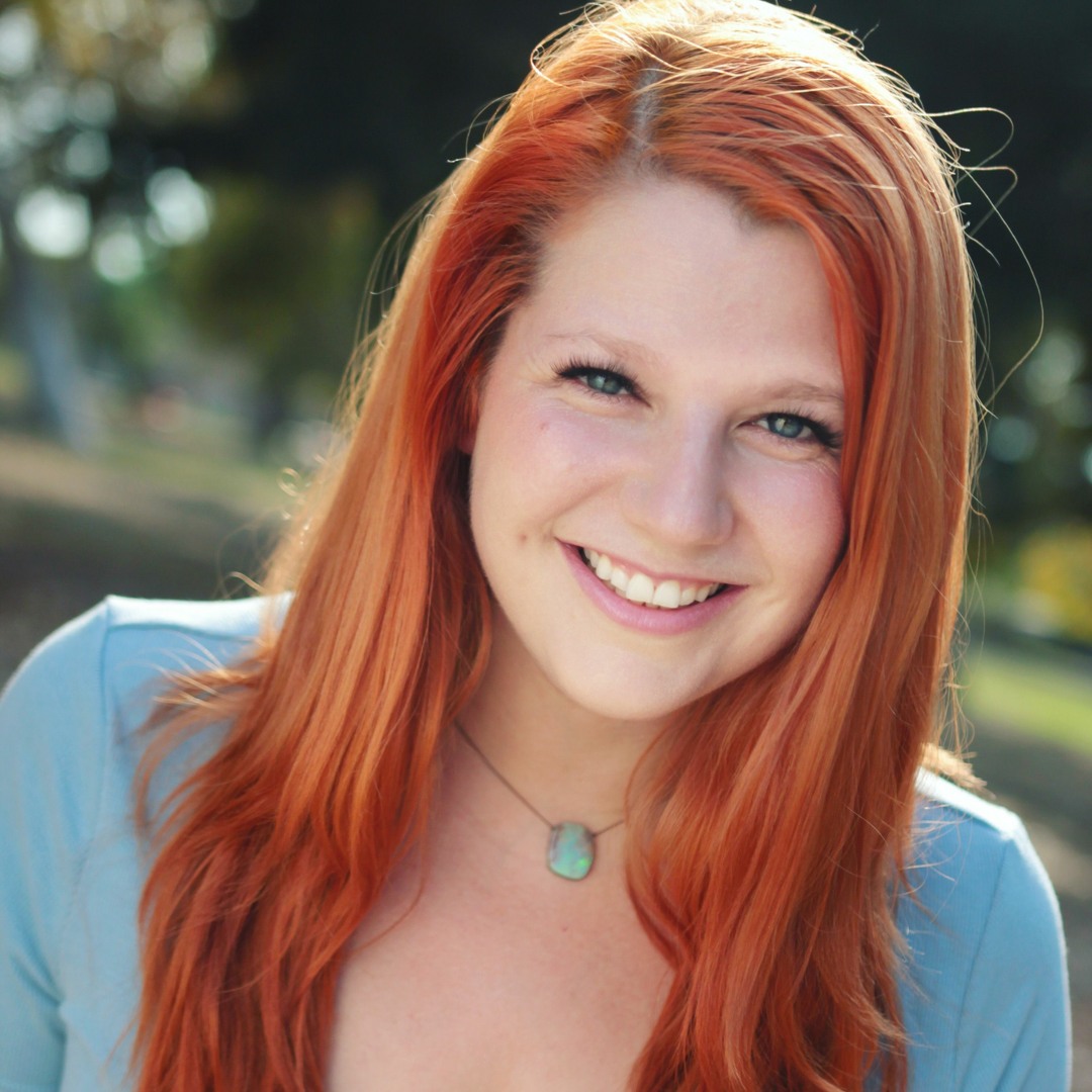 Stream Interview: Actress and Voice Actor Bonnie Gordon from Star Trek ...