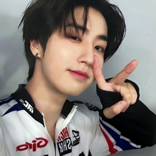 Stream ayesha - yummy x righteous [editing audio] by sude ★ | Listen ...