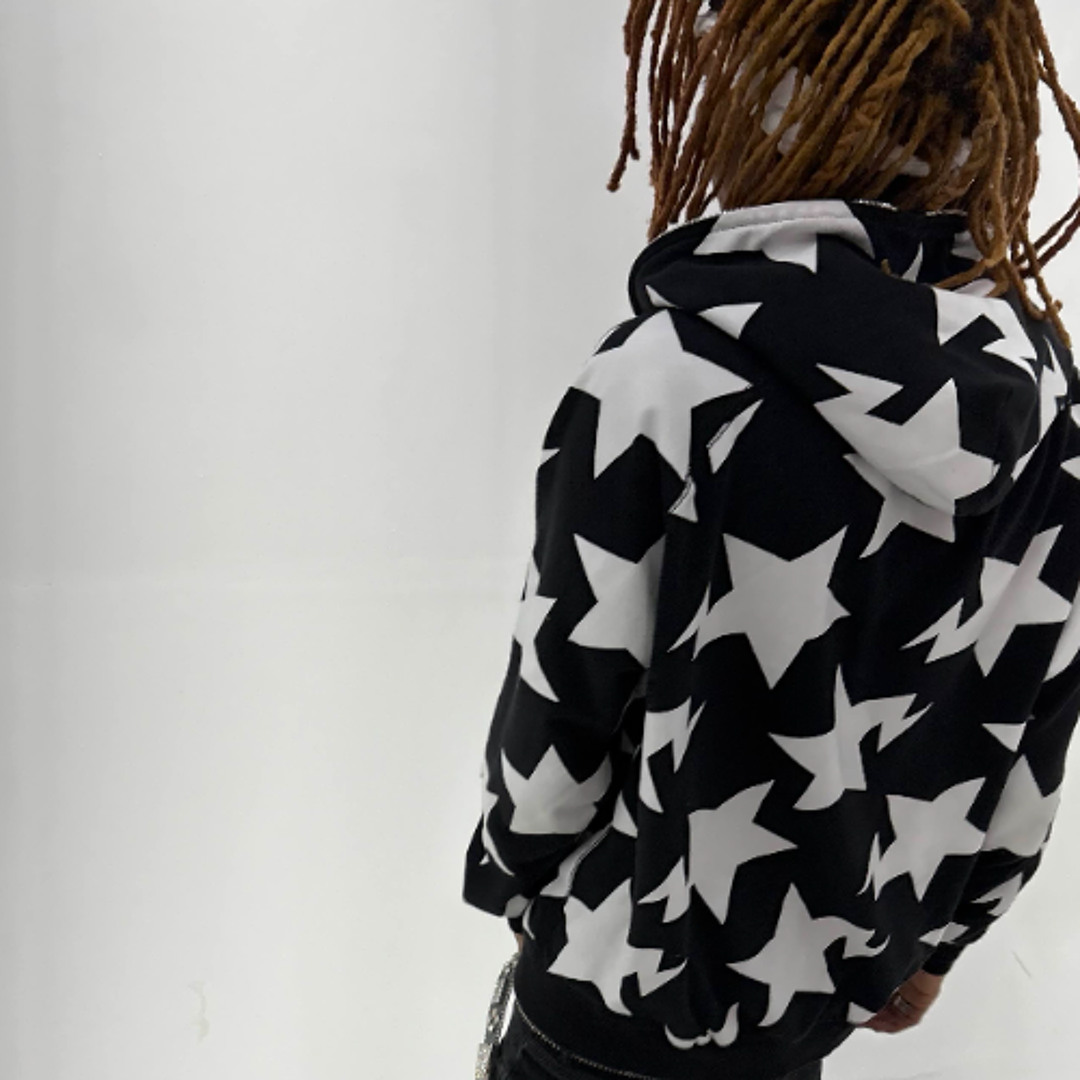 Stream vase (feat. skyte) by omnip0temp | Listen online for free on ...