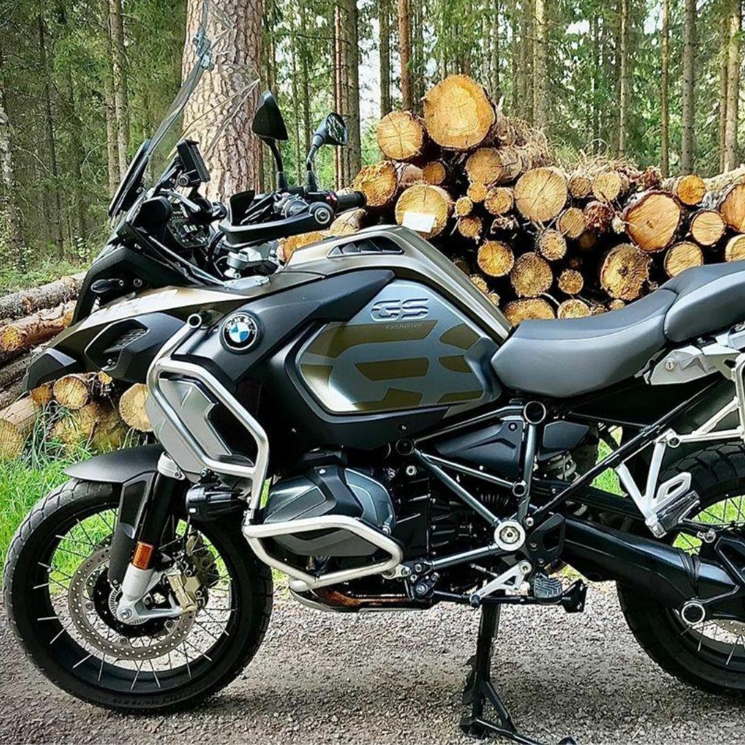 Stream episode BMW R 1250 GS Adventure Engine and stock Exhaust sound ...