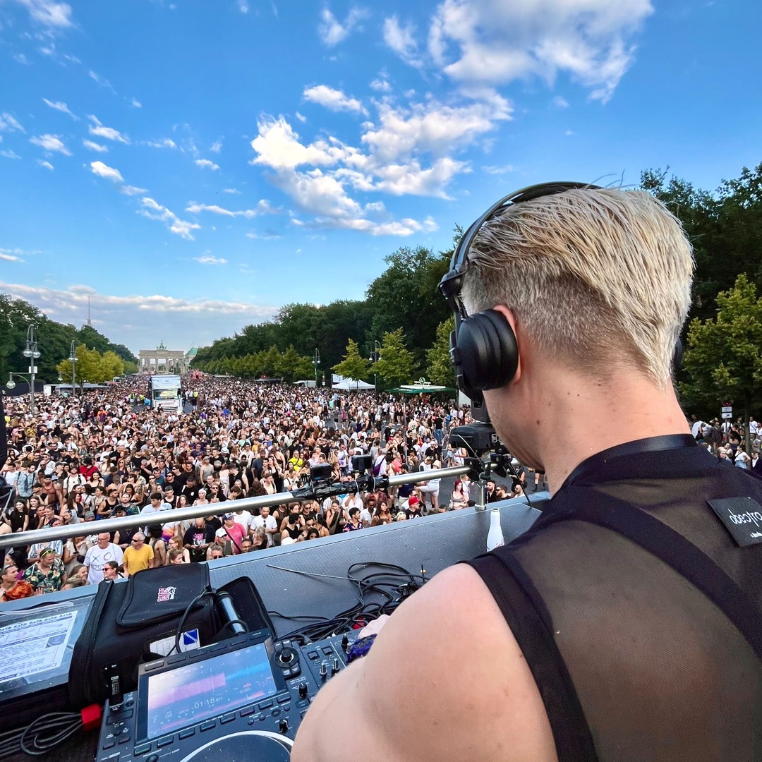 Stream Rave The Planet 2024 - TRENDWÆNDE x Laboratorium by Kay Barton ...