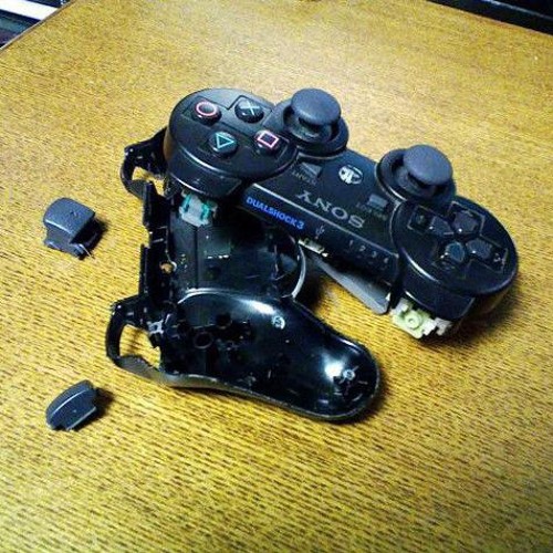 Stream broken controller by N!DA | Listen online for free on SoundCloud