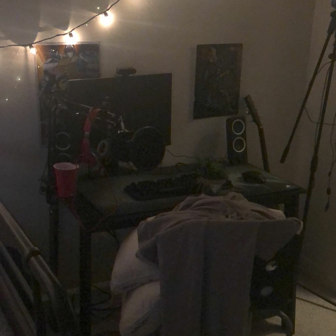 Stream osquinn sings random songs by lilpeep, ericdoa, liltecca and ...