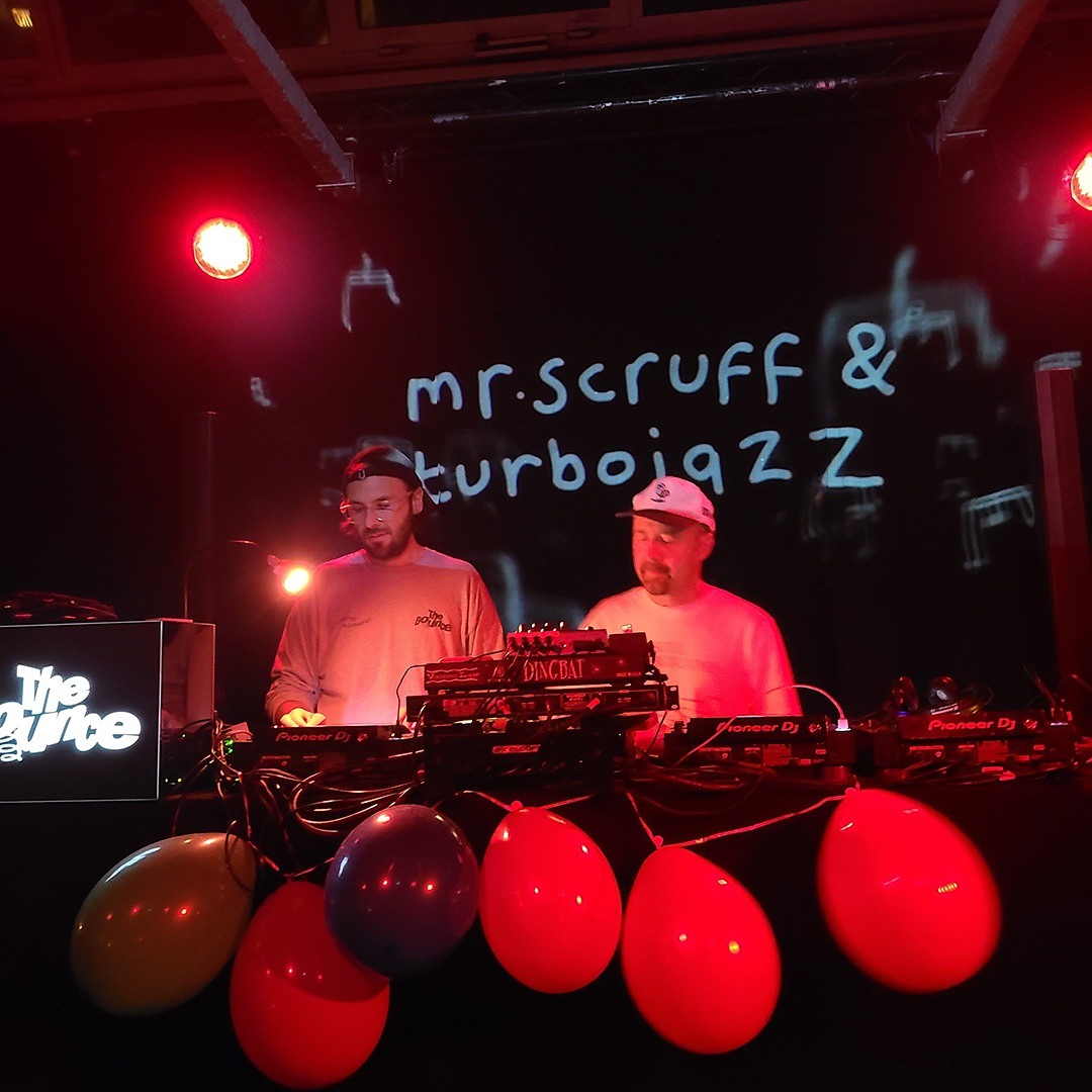 Stream Mr Scruff B2B Turbojazz - The Bounce, Milan (September 2024) by ...