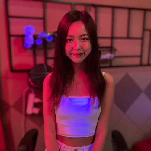 Stream Wie is de vrouw achter het raam? Opnames in Alkmaars seksstraatje voor Hongkongse tv ...