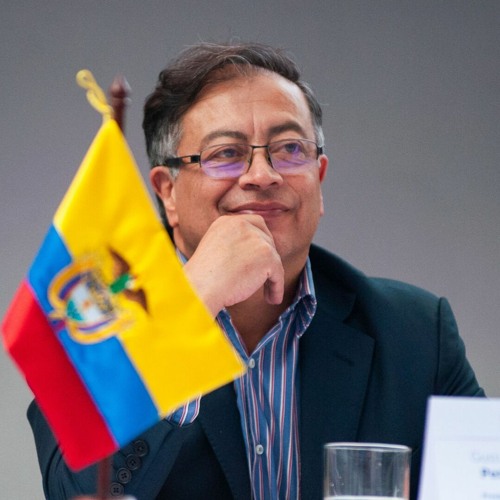 Stream Colombia a una semana de la asunción de Gustavo Petro | Por Juan ...