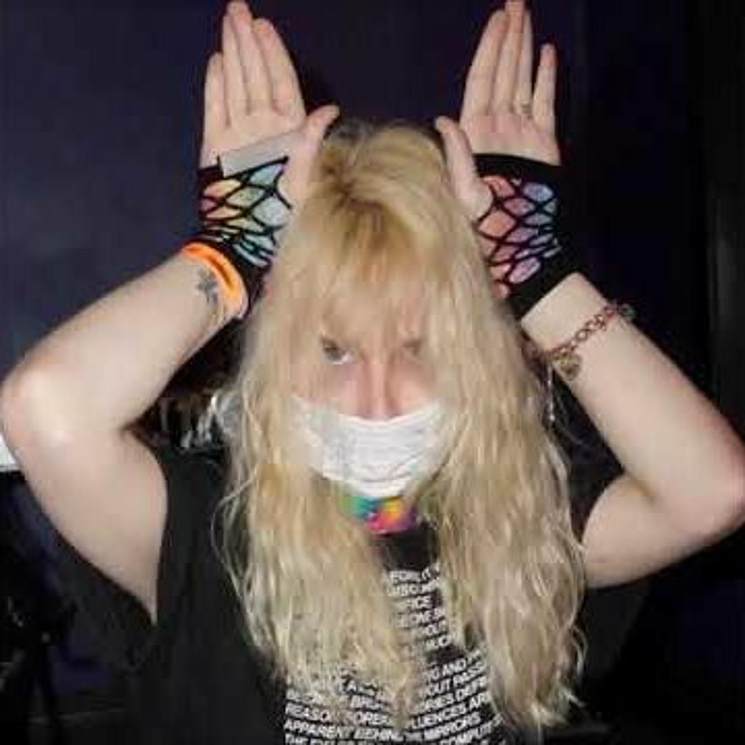 Stream laura les - starlight by laura les fanpage | Listen online for ...