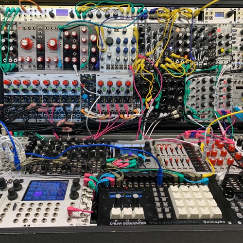 Stream QU - ST075 Cg 11. modular ambient by Toku Collector | Listen ...