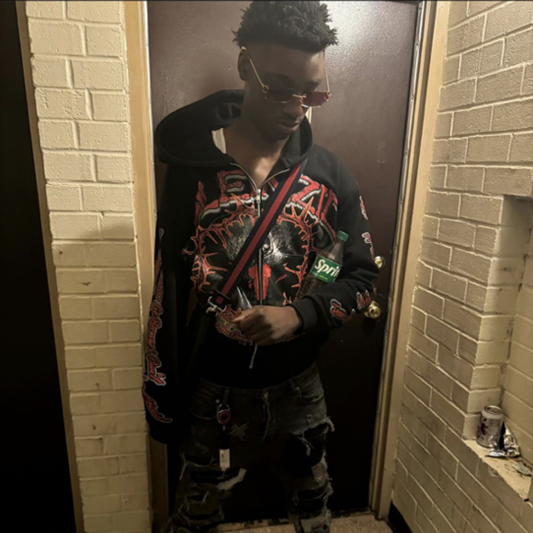 Stream Traphard Swagg- Buzzin by Phan7om Exclusives | Listen online for ...