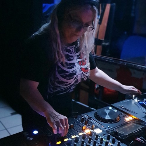 Stream Easter Bank Holiday Takeover Part 1 // Aggie Acid Line by Shire ...