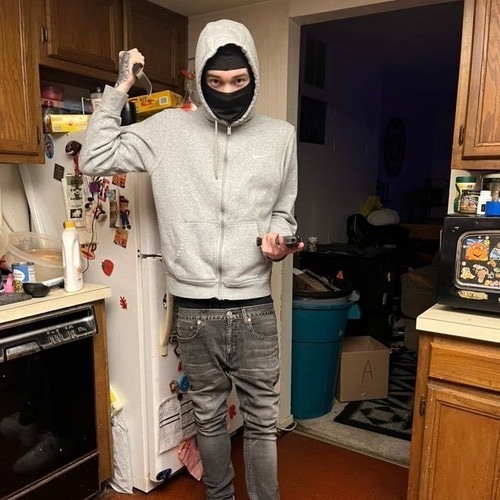 Stream boolymon - hockey mask prod. dbglokk by o | Listen online for ...