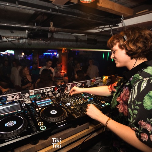 Rachel Vick | Instagram, Facebook | Linktree