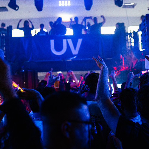 Paul Thomas - UV Radio Show 375 (Special Extended Session / Best Of UV 2024) 2025-01-02