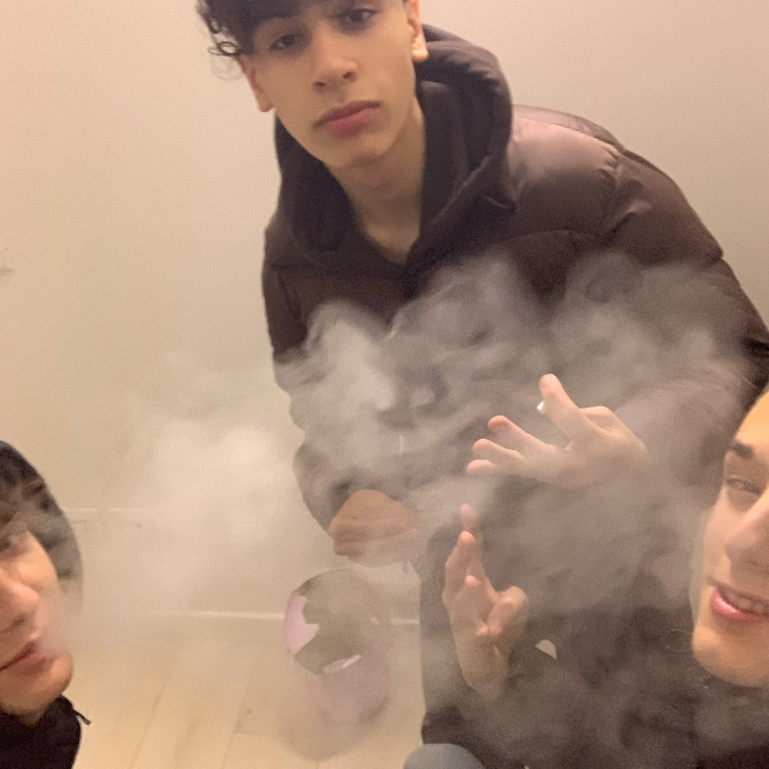 Stream Yeat - Swerved It Instrumental Remix Slowed HD by mussoleenee ...