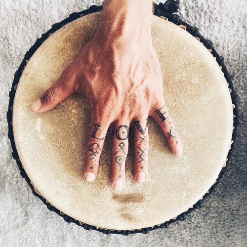 Stream Afro House DjLowEasy.WAV by Anderson Neumann | Listen online for ...