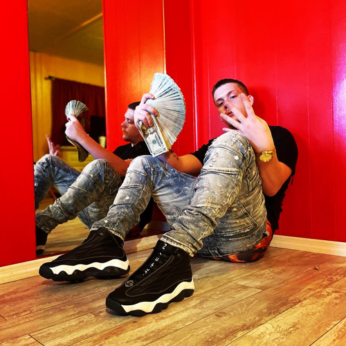 Stream Head Shot by DLU Kemp | Listen online for free on SoundCloud